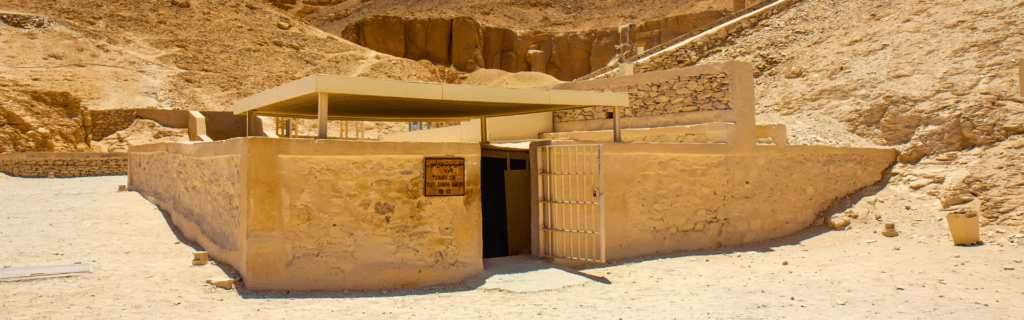 Tutankhamun's Tomb: A Fascinating Glimpse at its Treasures