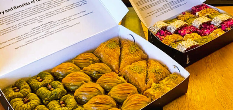 Christmas in Turkey: Full Guide to Turkish Christmas Traditions